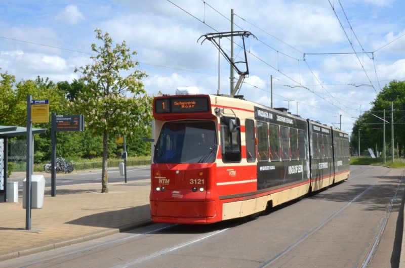 Tram tussen Delft en Rotterdam - Haags Openbaar Vervoer Museum